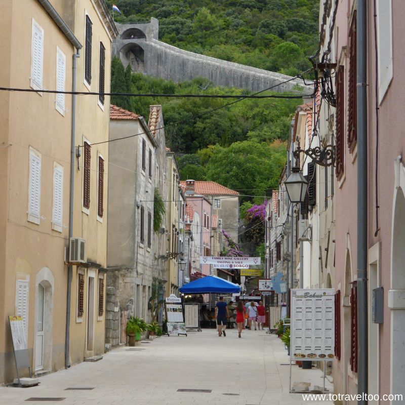 3 Good Reasons to Visit Ston in Croatia, Ston, Croatia