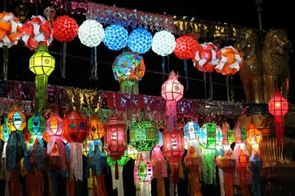 How to Celebrate Mid-Autumn Festival, Beijing, China