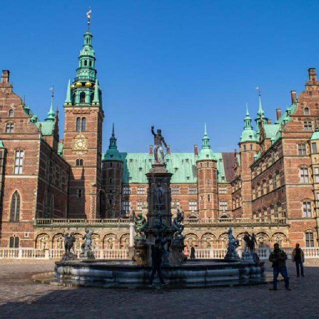 How to Visit Frederiksborg Castle in Hillerød, Denmark, Hillerod, Denmark