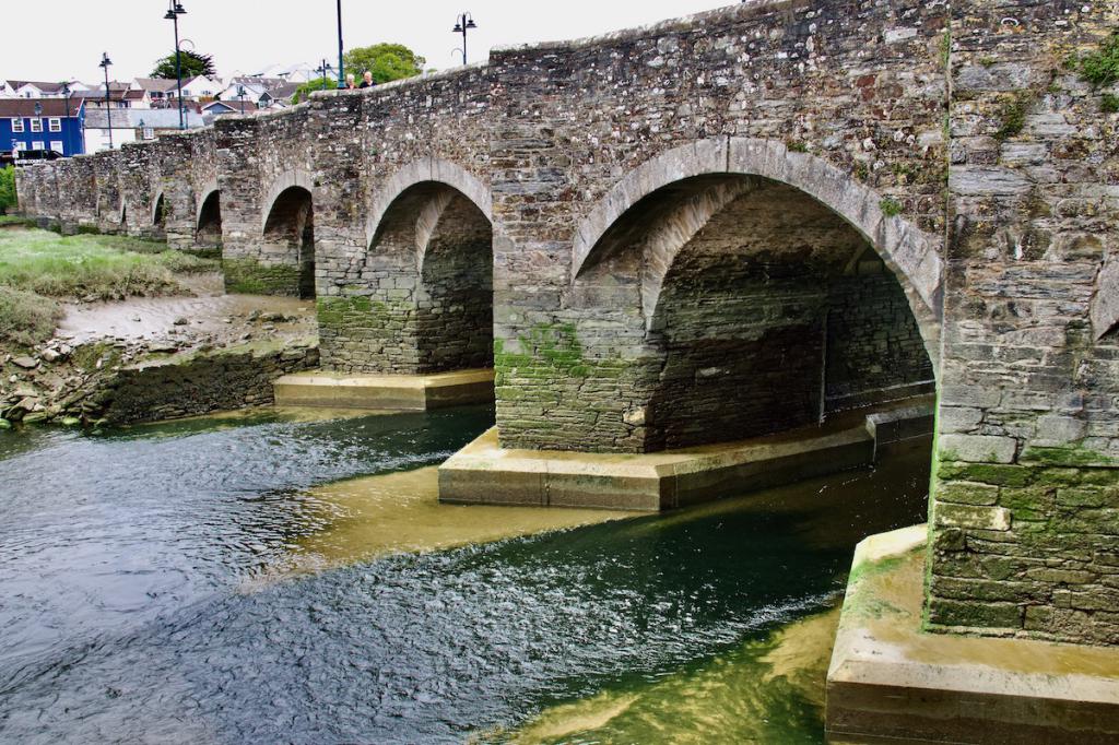 A Walk through Wadebridge in Cornwall, Wadebridge, England