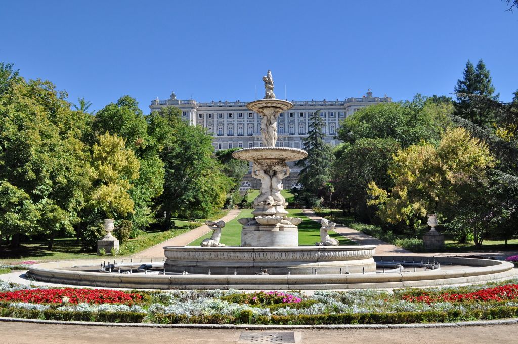 Discover Madrid: Fun Facts and Travel Tips, Madrid, Spain