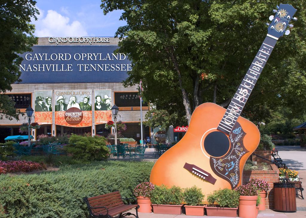 Music Valley Walking Tour (Self Guided), Nashville, Tennessee