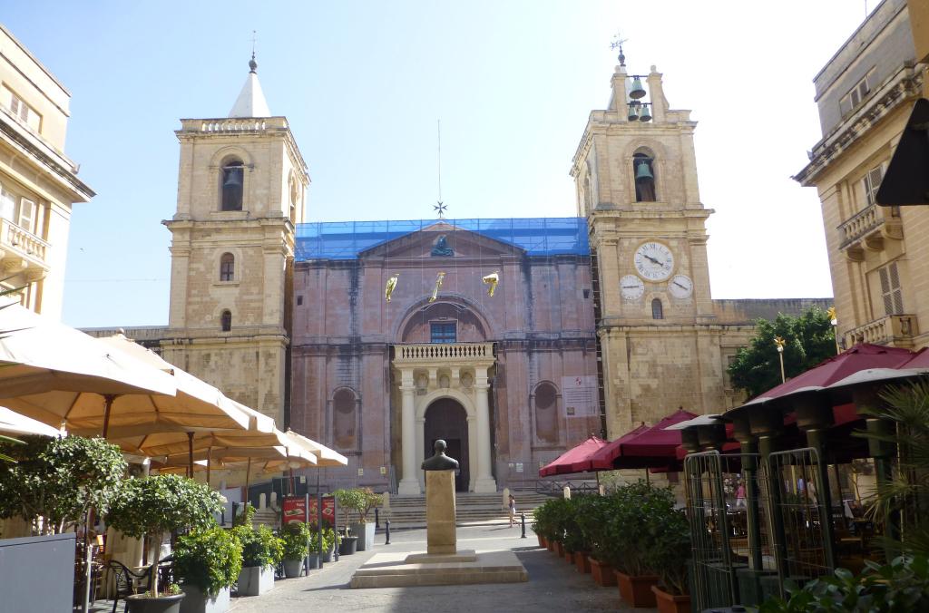 Valletta Architectural Landmarks Tour (Self Guided), Valletta, Malta