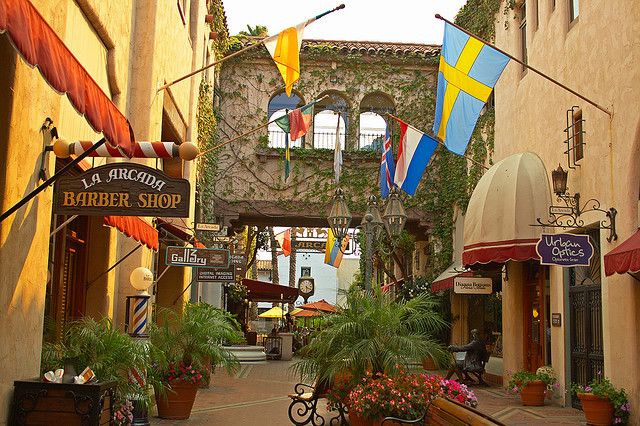 Santa Barbara Shopping Tour (Self Guided), Santa Barbara, California