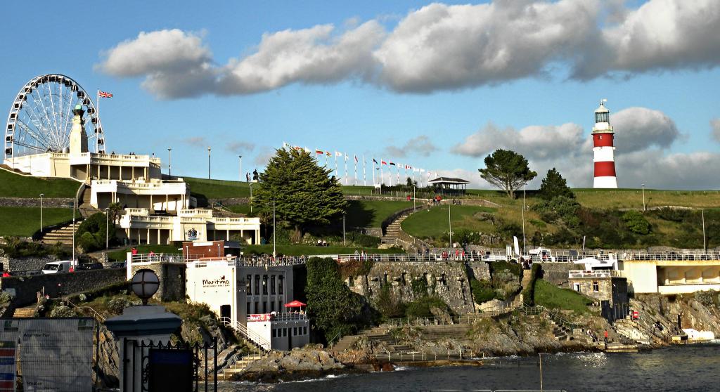 Plymouth Hoe Walking Tour (Self Guided), Plymouth, England