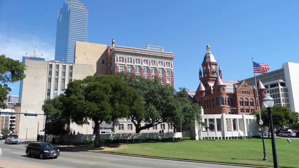 Dallas Introduction Walking Tour (Self Guided), Dallas, Texas