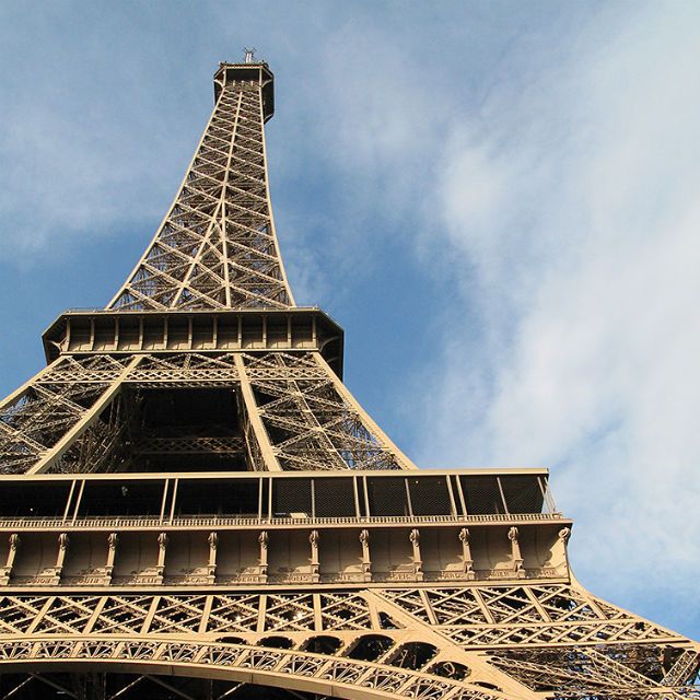 16 Self-Guided Walking Tours in Paris, France + Create Your Own Walk
