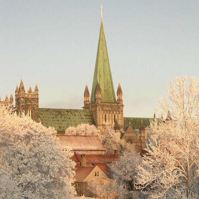 2 Self-Guided Walking Tours in Trondheim, Norway + Maps