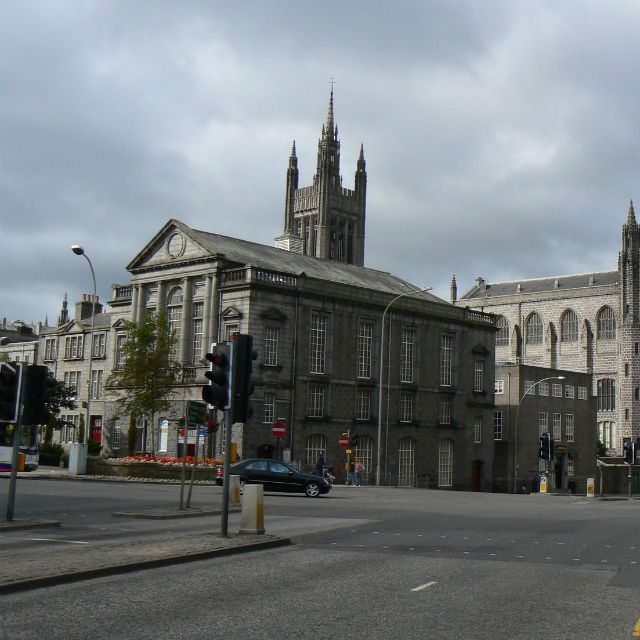 3 Self-Guided Walking Tours in Aberdeen, Scotland + Maps