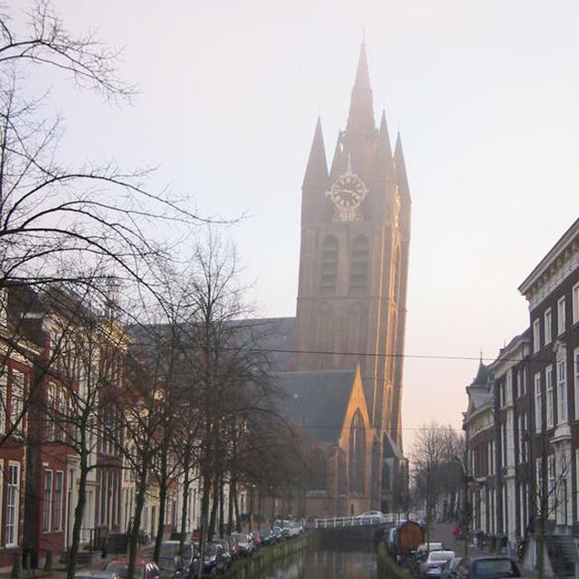 2 Self-Guided Walking Tours in Delft, Netherlands + Maps
