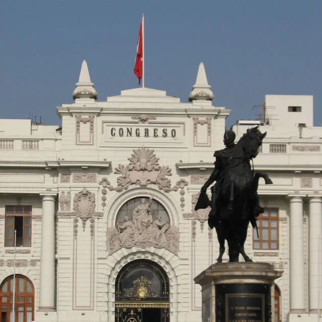 7 Self-Guided Walking Tours in Lima, Peru + Maps