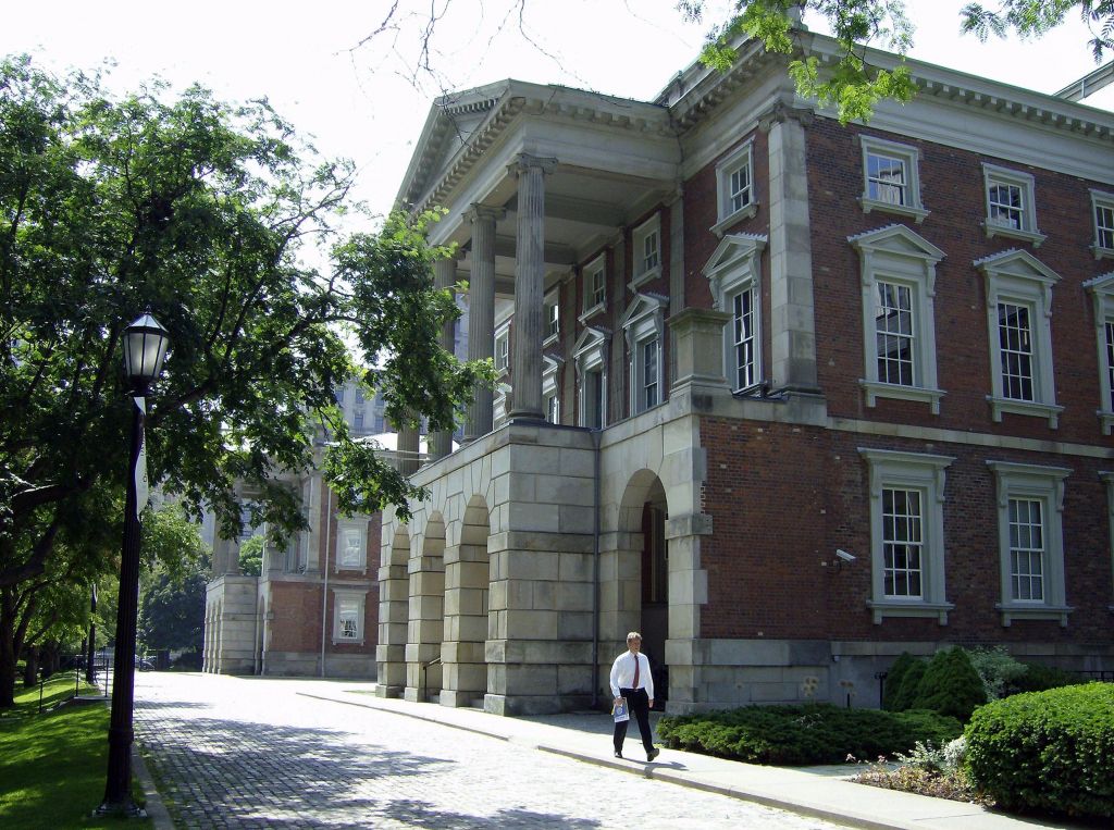 Osgoode Hall, Toronto