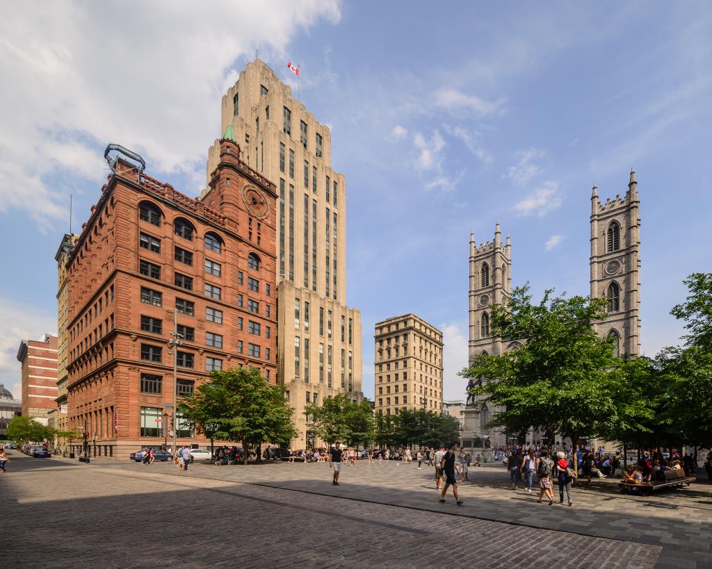 Arms' Square (Place d'Armes), Montreal
