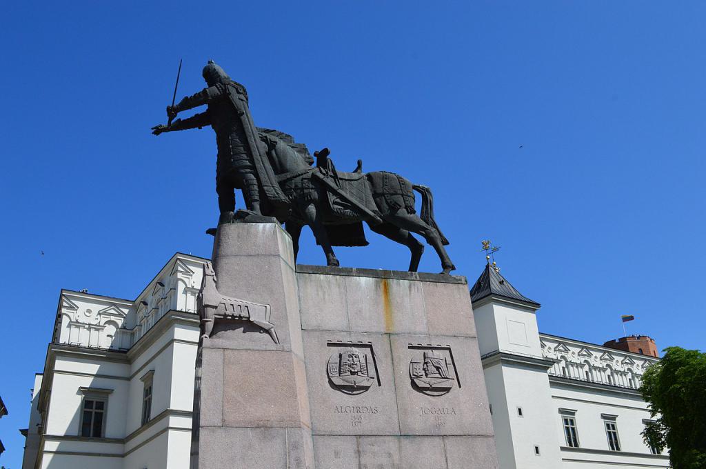 Monument to Gediminas, Vilnius