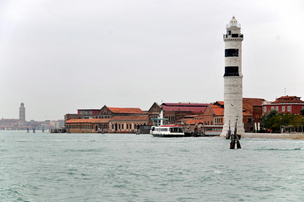 Faro dell'Isola di Murano (Murano Lighthouse), Venice