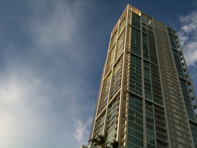 Ten Museum Park, Miami