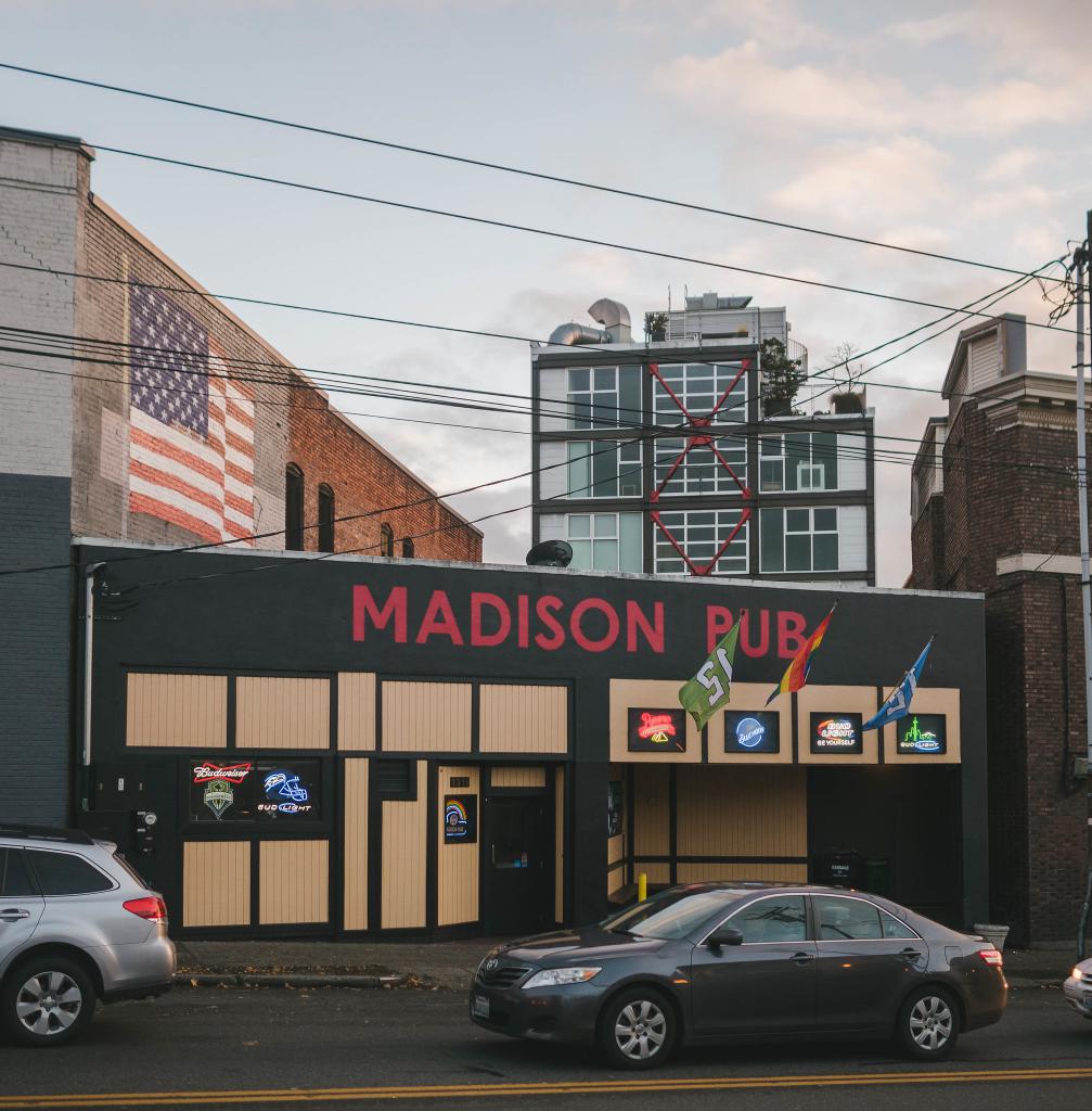 Madison Pub, Seattle