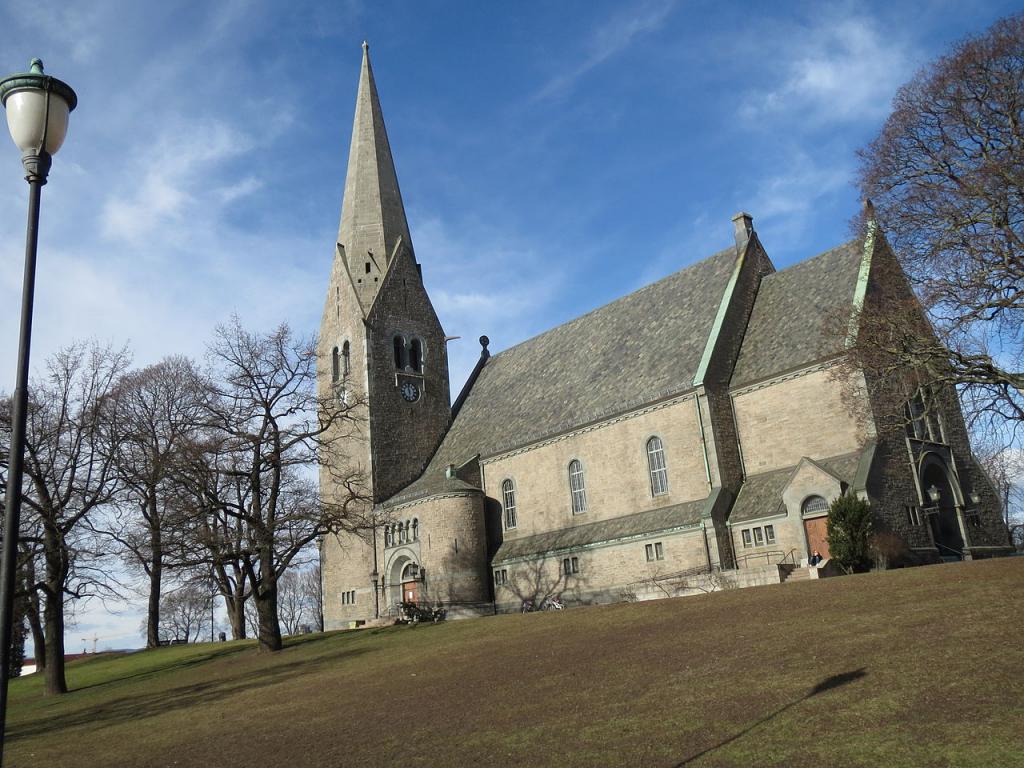 Vålerenga Kirke, Oslo