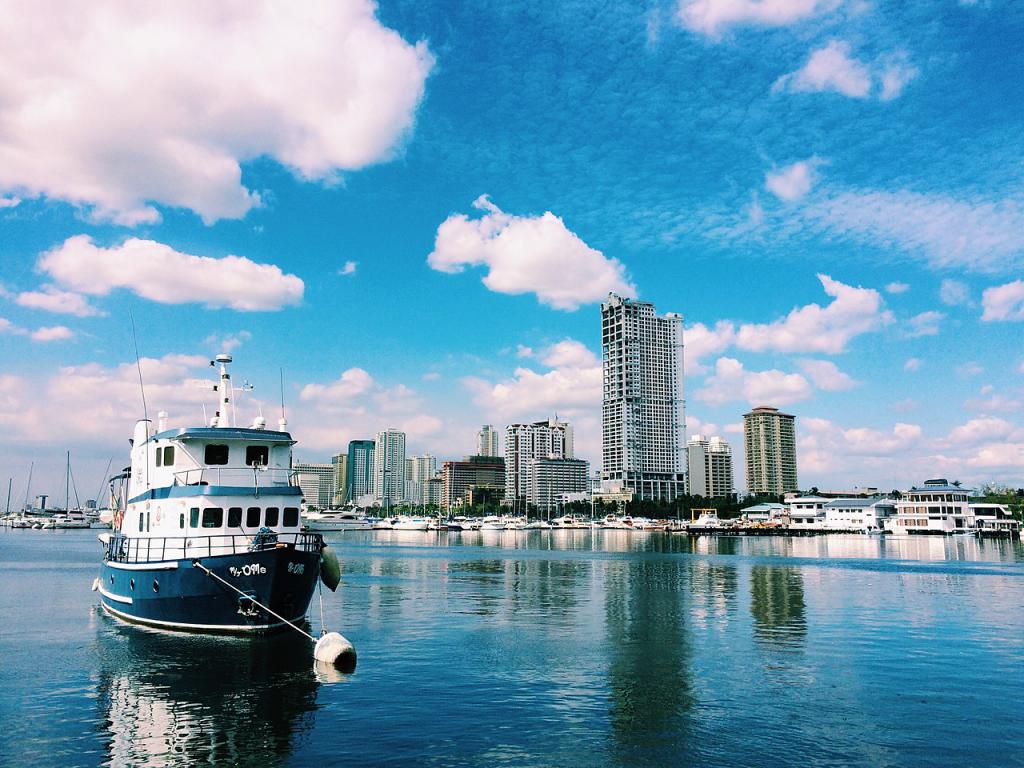 Manila Bay, Manila