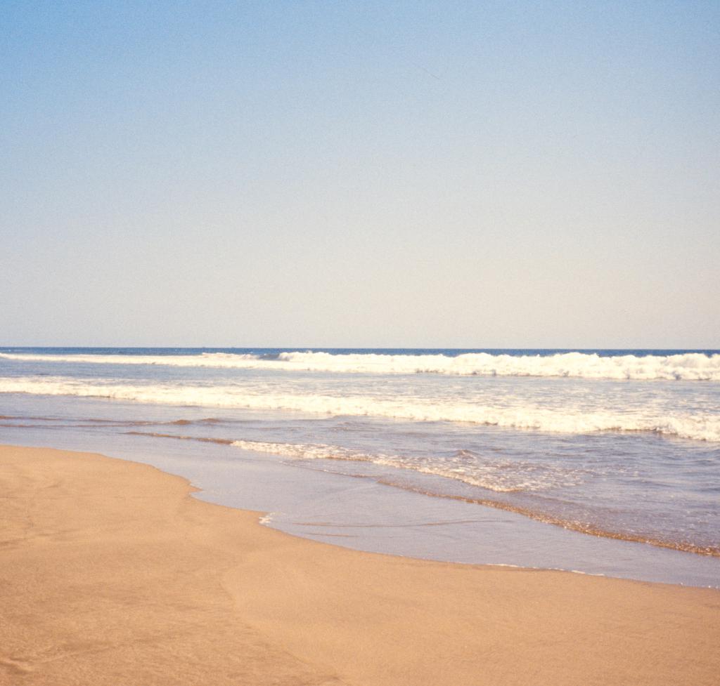 Playa Pichilingue (Pichilingue Beach), Acapulco