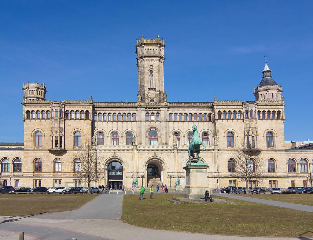 Leibniz Universität Hannover (Leibniz University Hannover), Hanover