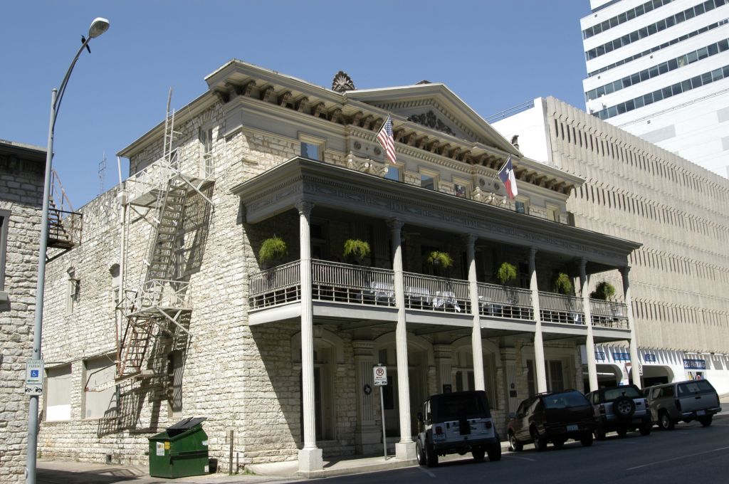 Millett Opera House, Austin