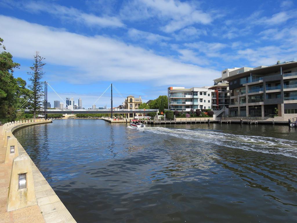 Claise Brook Cove, Perth