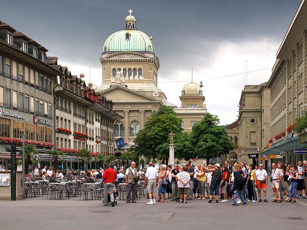 Bundesplatz (Federal Square), Bern