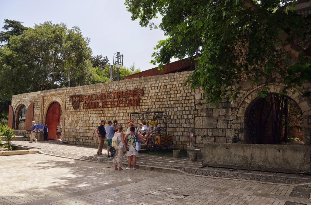 Tirana Castle, Tirana