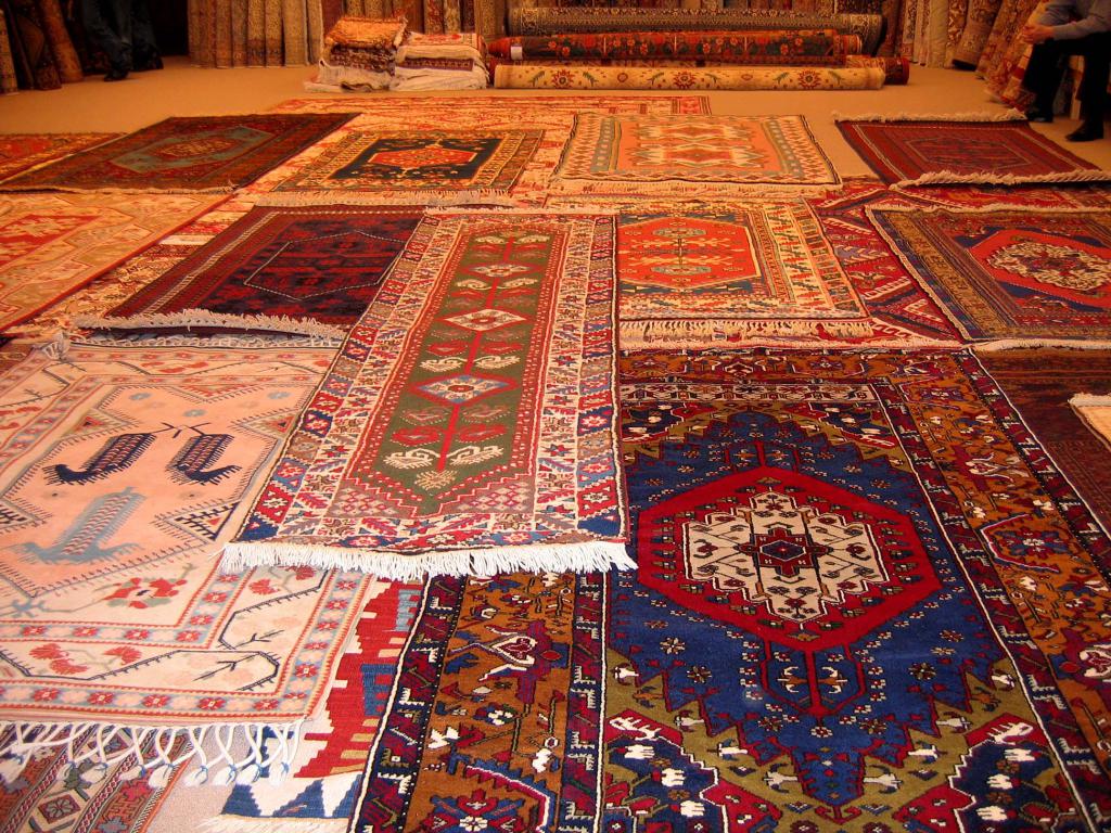 Mina Carpet Market, Abu Dhabi