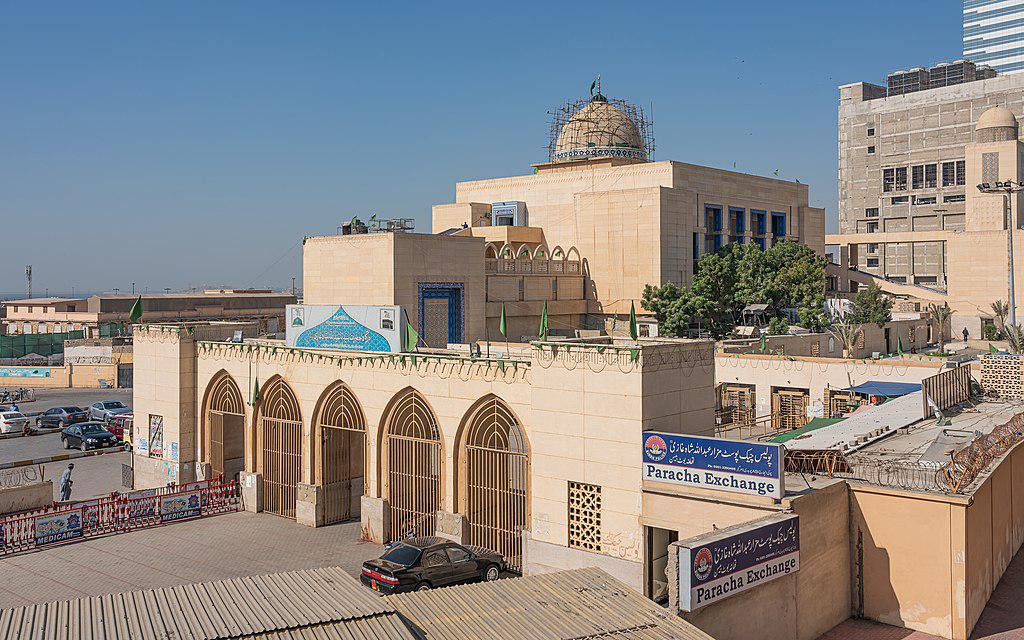 Abdullah Shah Ghazi Mausoleum, Karachi