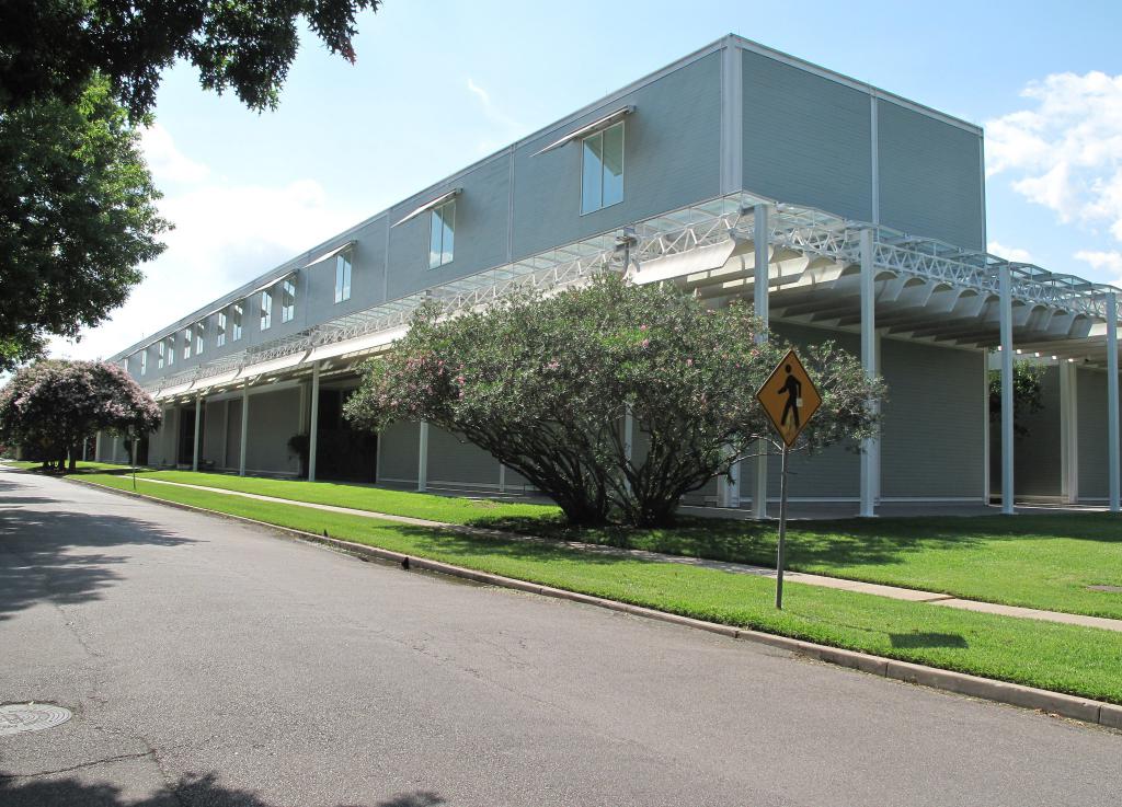 Menil collection - kidiki