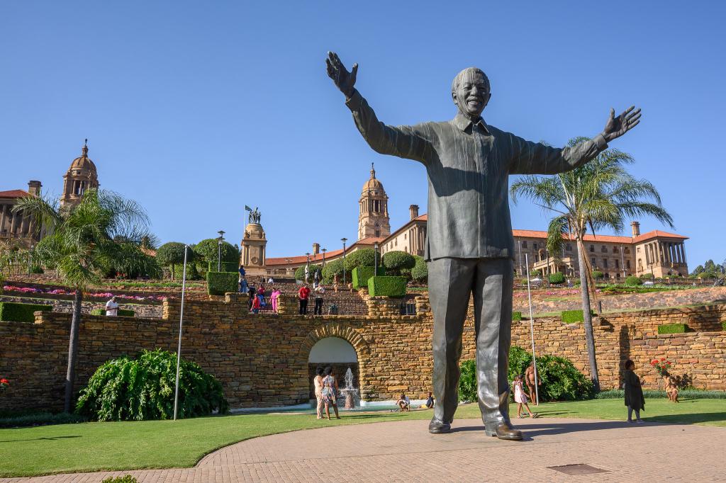 Statue of Nelson Mandela, Pretoria
