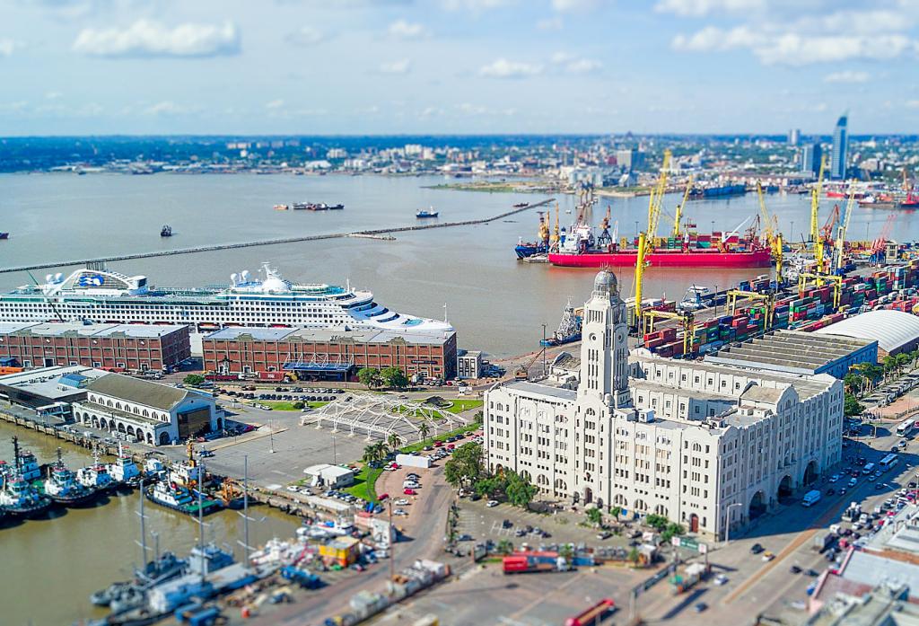Port of Montevideo Public Terminal, Montevideo