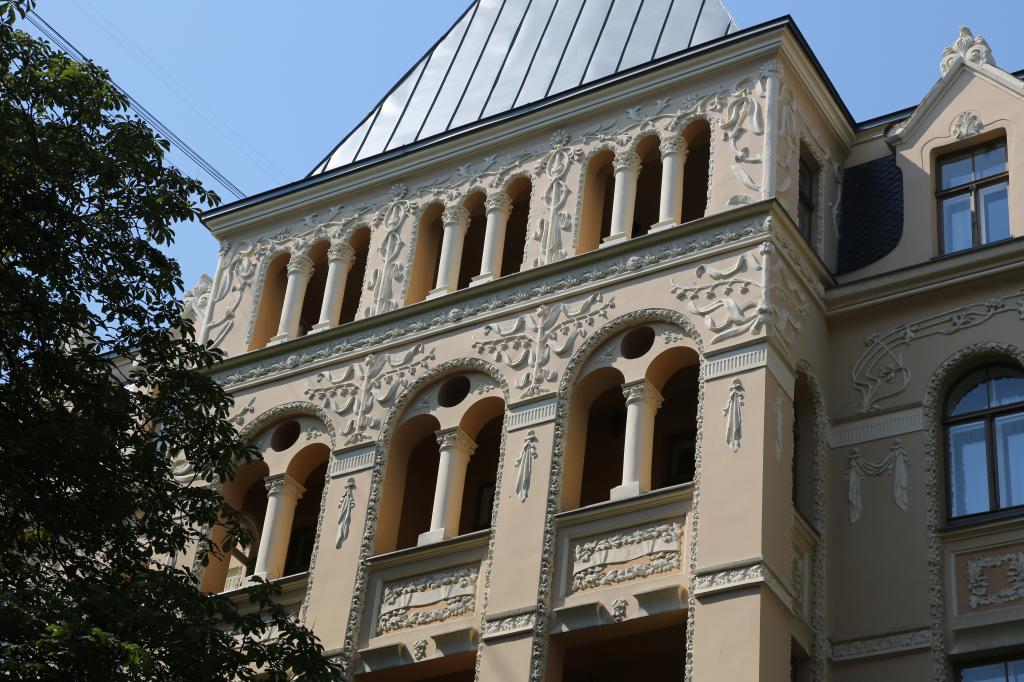 Alberta Iela (Albert Street) 1, Riga