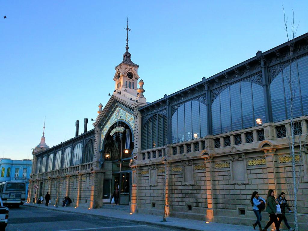 Mercado Agricola de Montevideo (MAM) (Agricultural Market), Montevideo