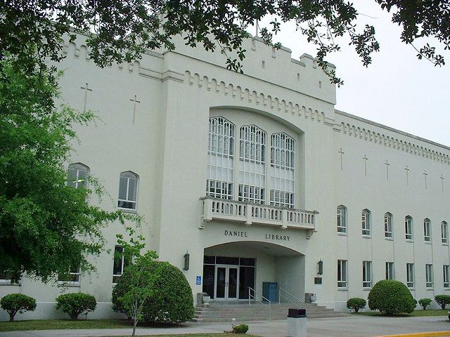Citadel Museum at the Daniel Library, Charleston
