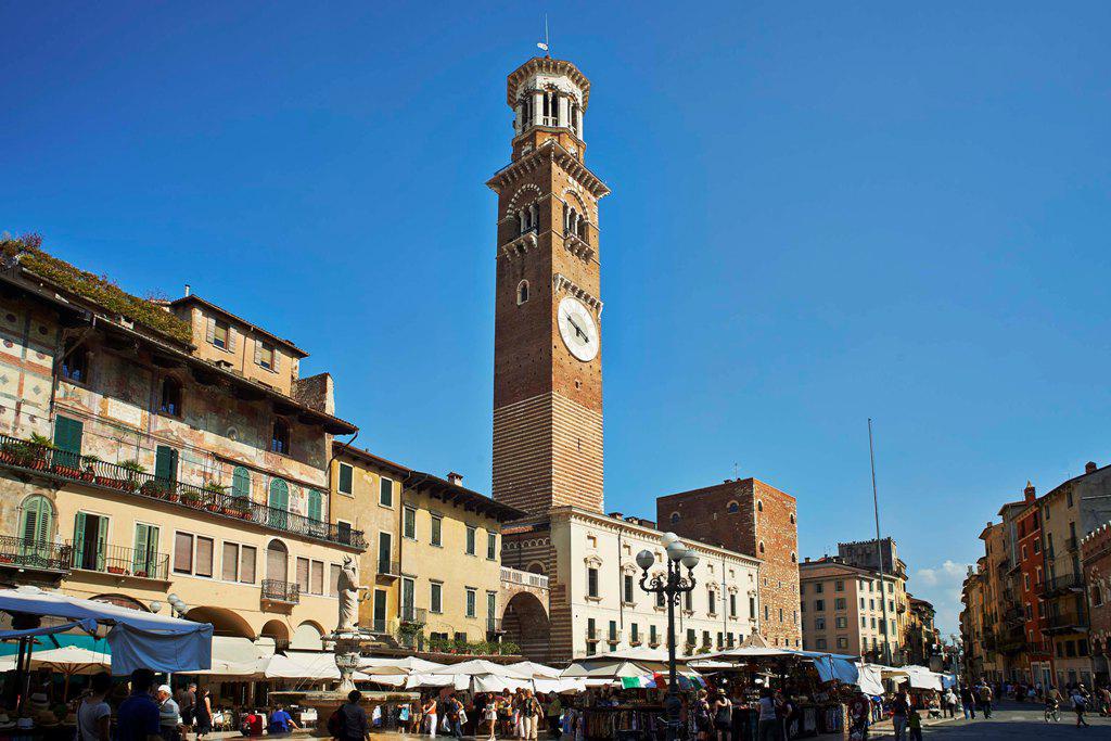 Torre dei Lamberti (Lamberti Tower), Verona