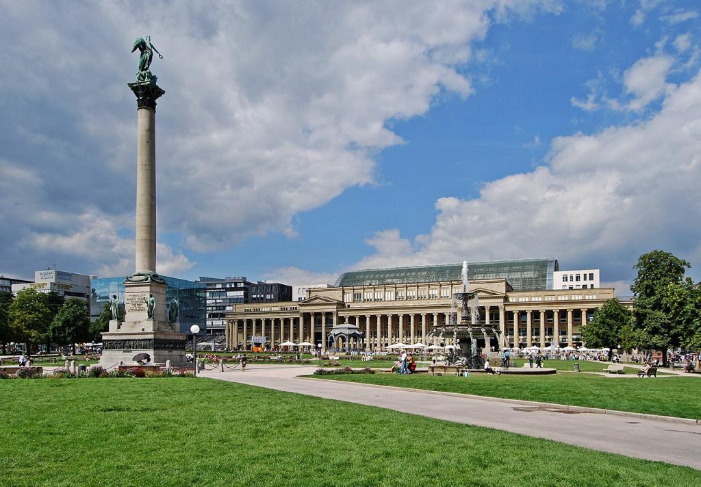 Schlossplatz (Palace Square), Stuttgart