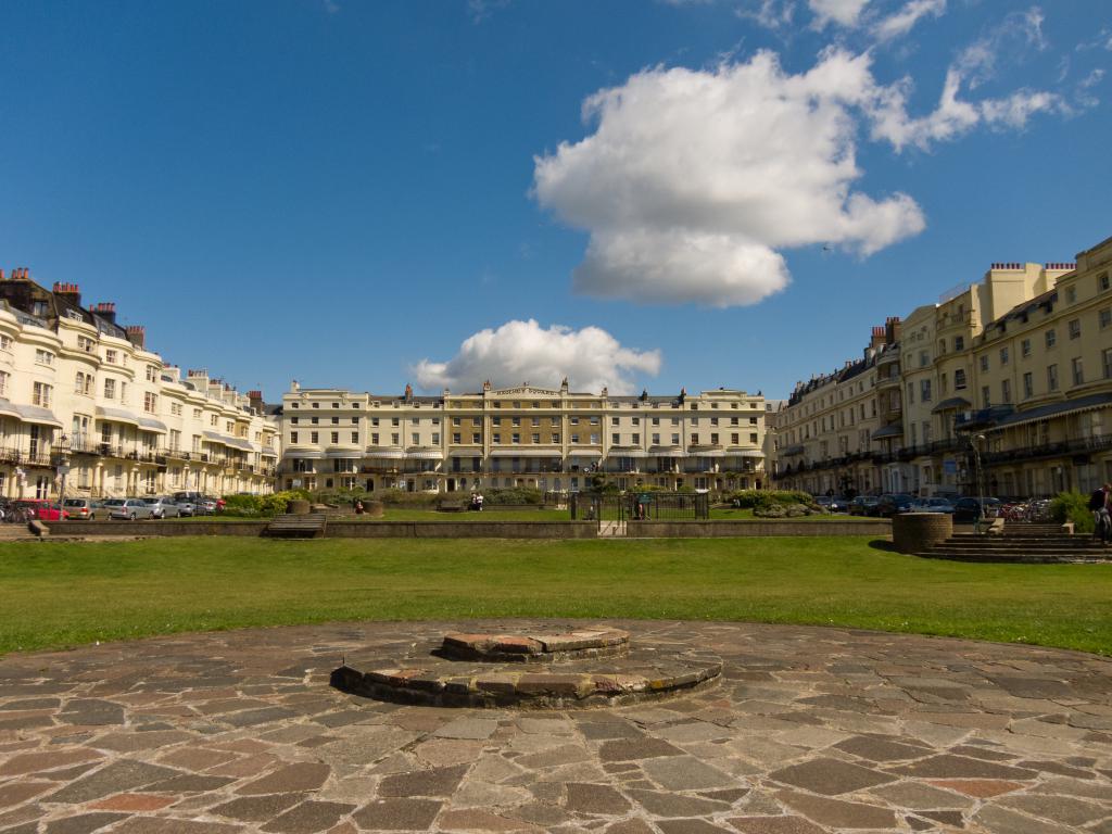 Regency Square, Brighton