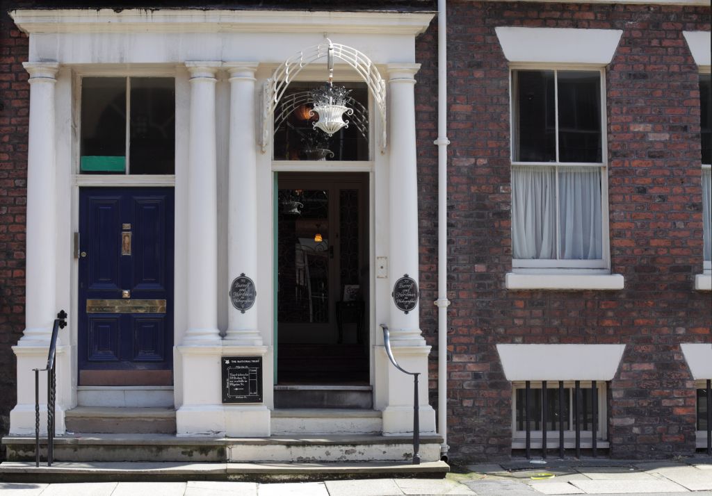 E. Chambré Hardman's Studio, Liverpool