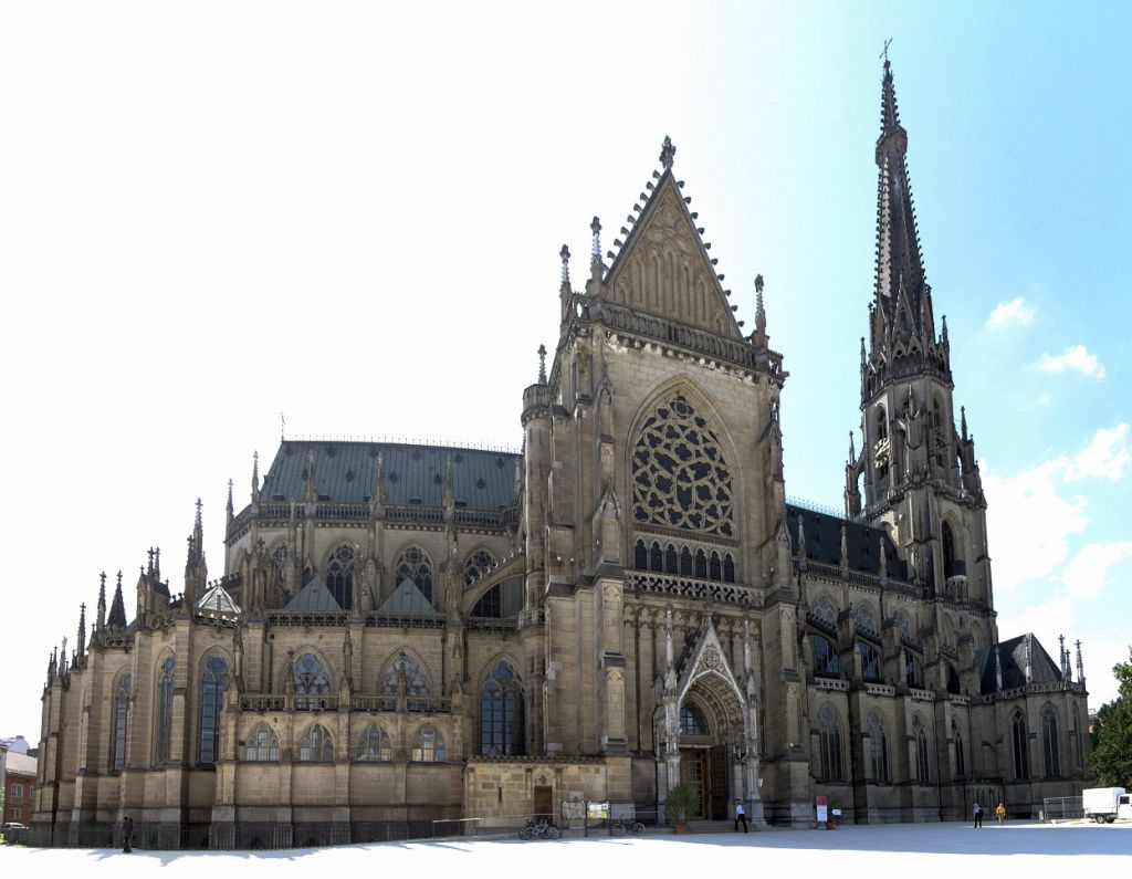 Mariendom (New Cathedral), Linz