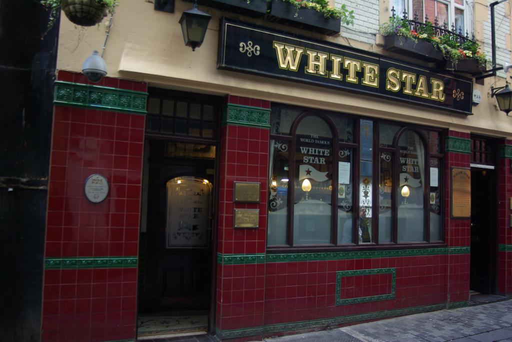 The White Star Pub, Liverpool