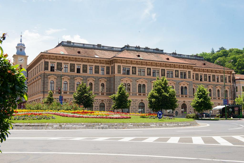 Rectorat (Transylavanian University Administration Office), Brasov