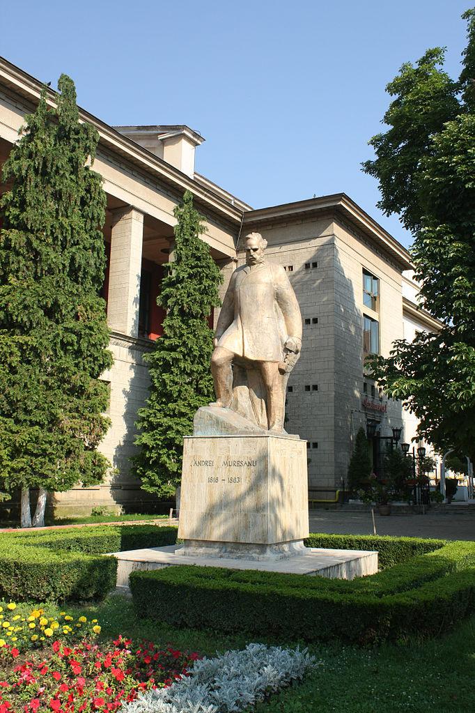 Andrei Muresanu Statue, Brasov