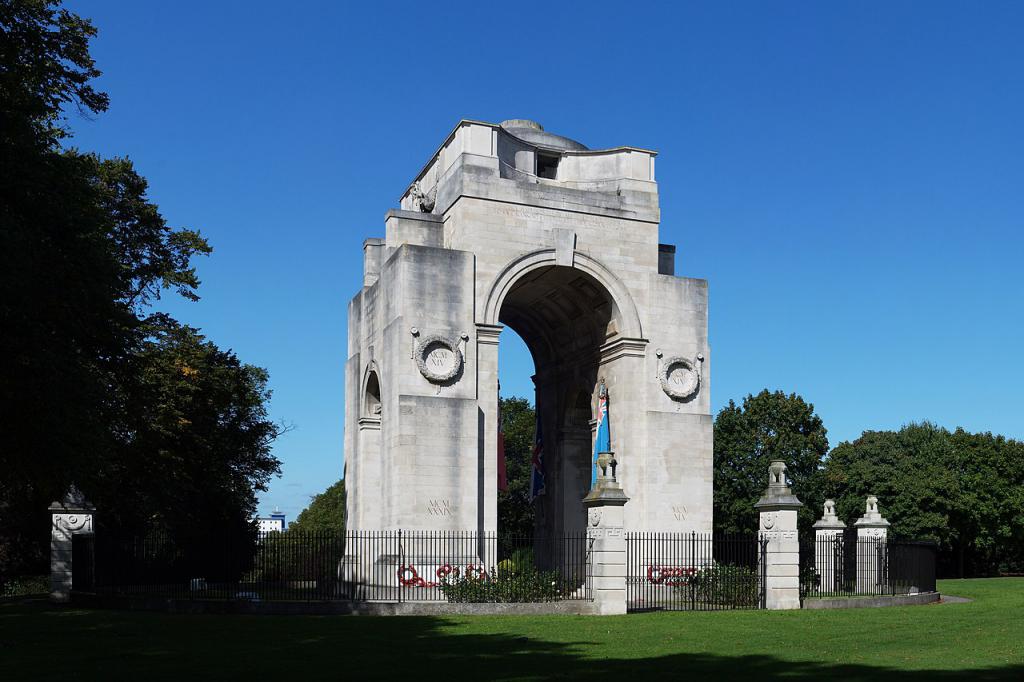 War Memorial, Leicester