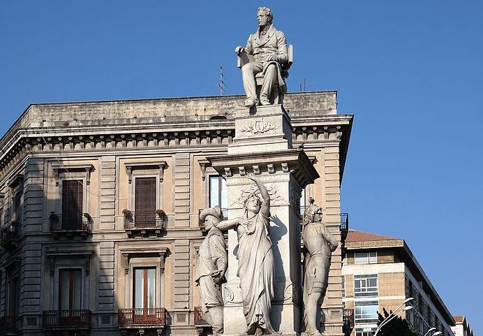 Monument to Vincenzo Bellini, Catania