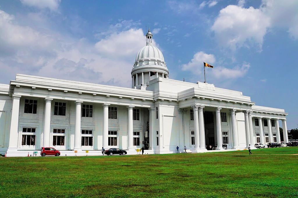 Town Hall, Colombo