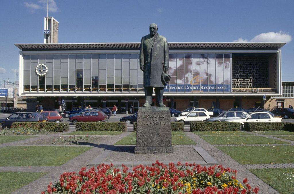 Anton Philips Statue, Eindhoven