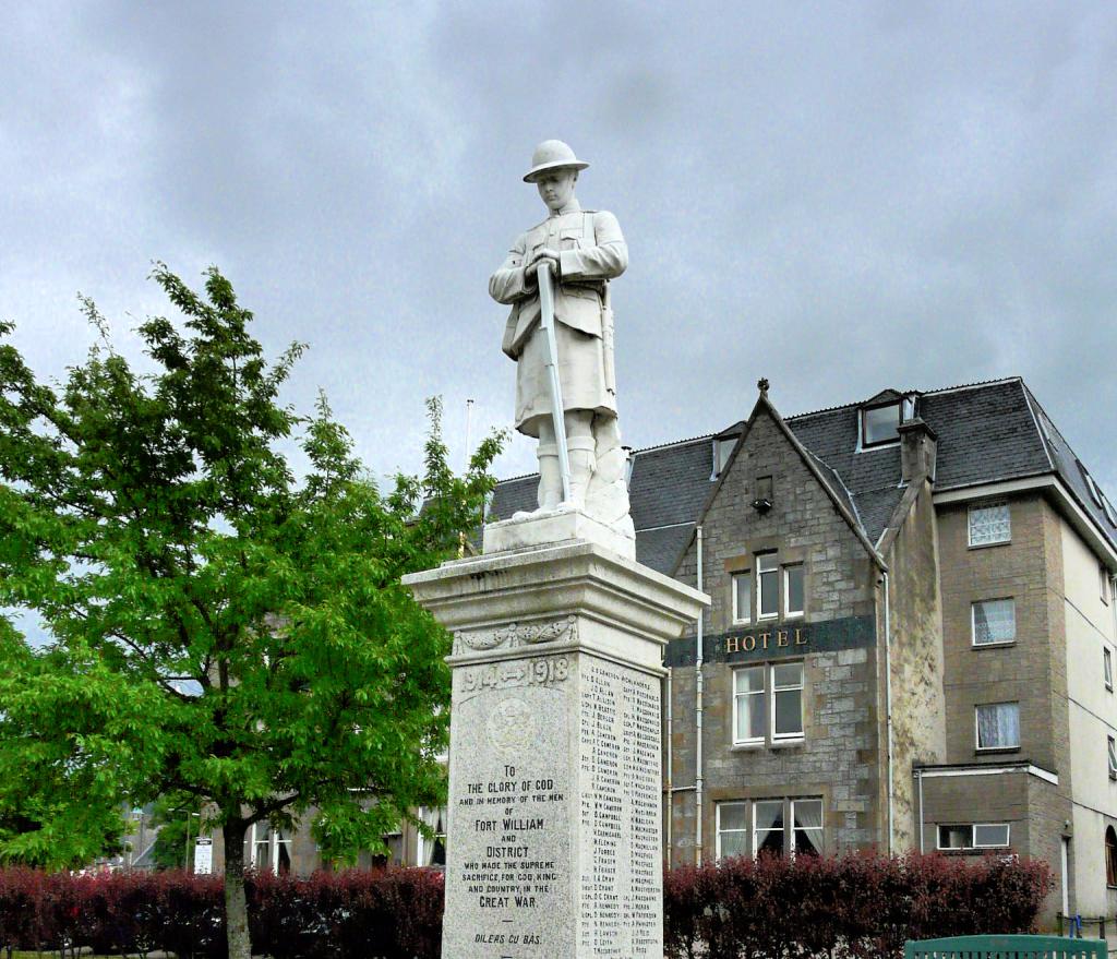 Fort William War Memorial, Fort William